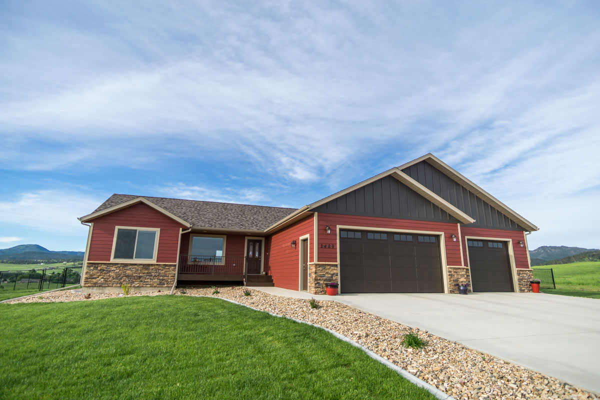 Beautifully Bold - Diamond Kote® Siding System