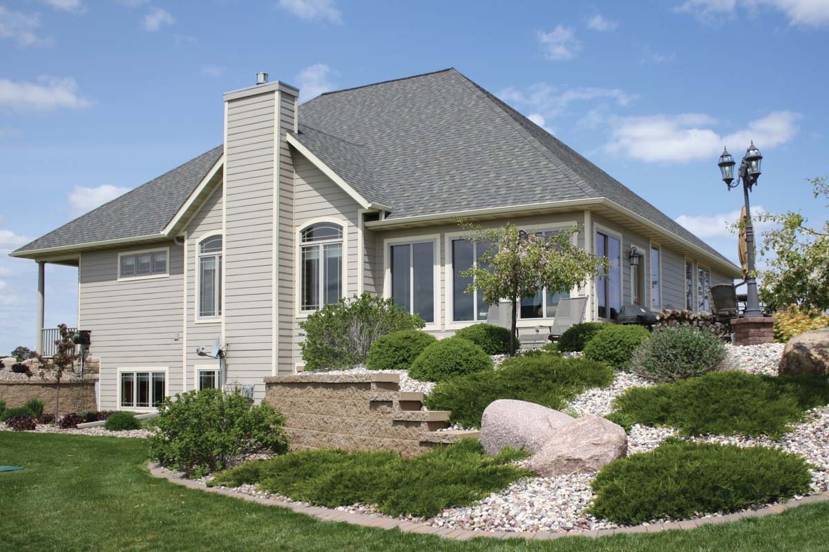 Timeless in Neutrals - Diamond Kote® Siding System