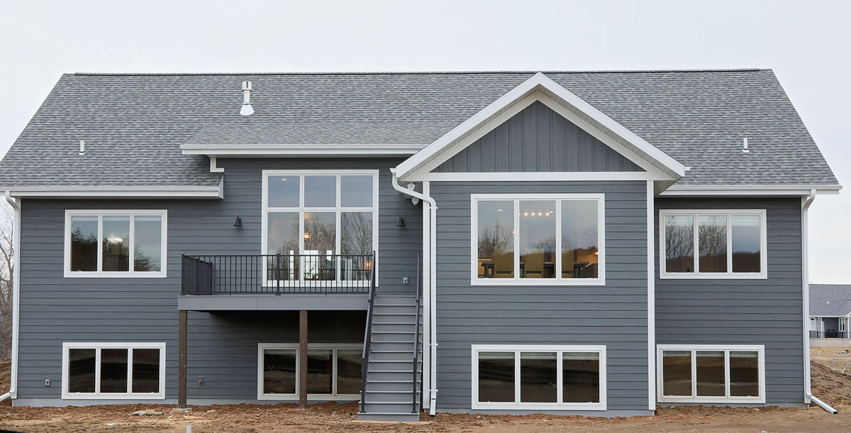 Farmhouse Blue - Diamond Kote® Siding System