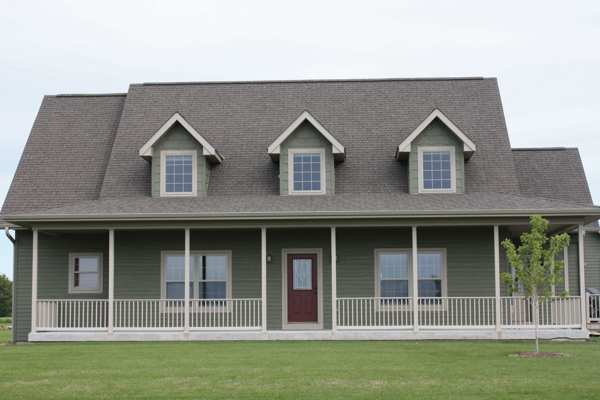 Forever Farmhouse - Diamond Kote® Siding System